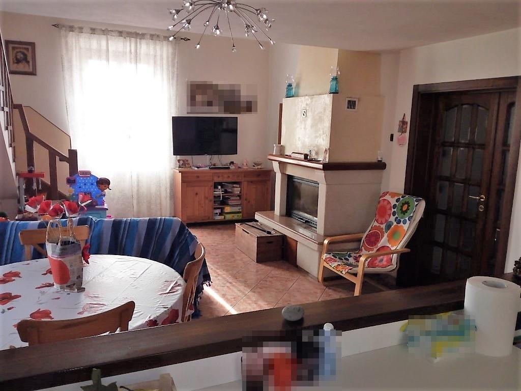 Appartamento in vendita a Laterina Pergine Valdarno