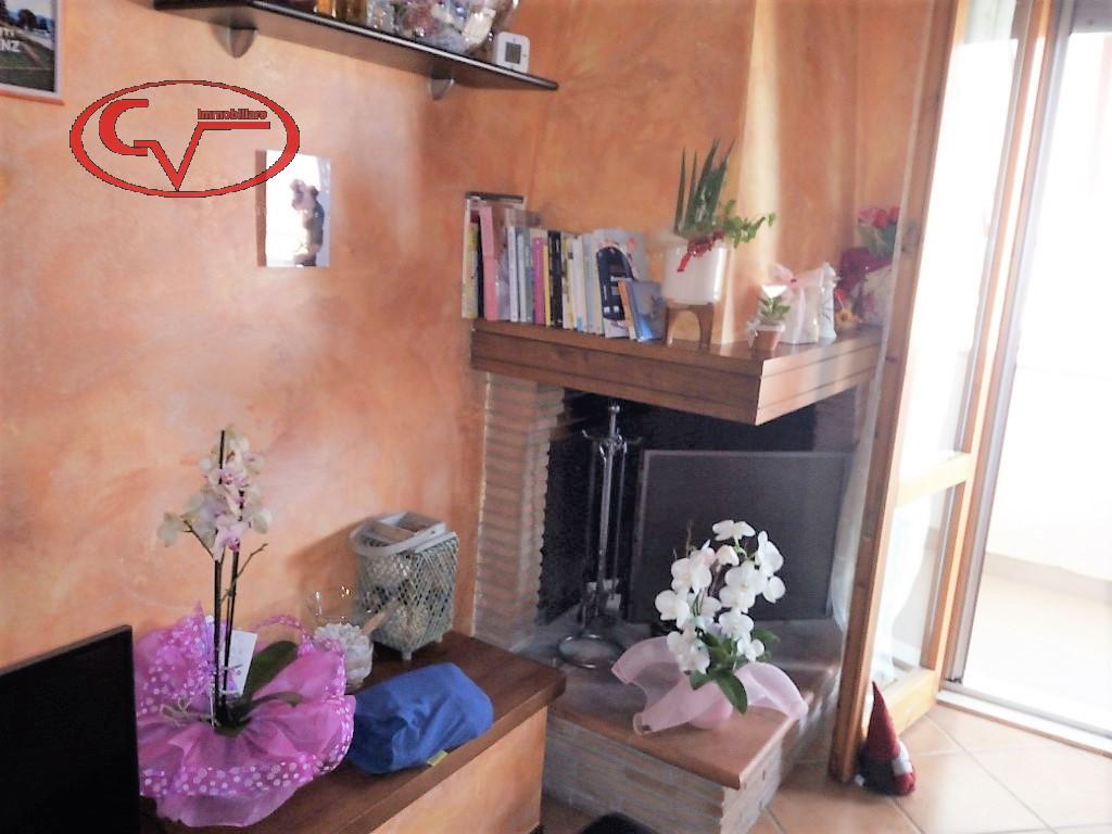 Appartamento in vendita a Bucine