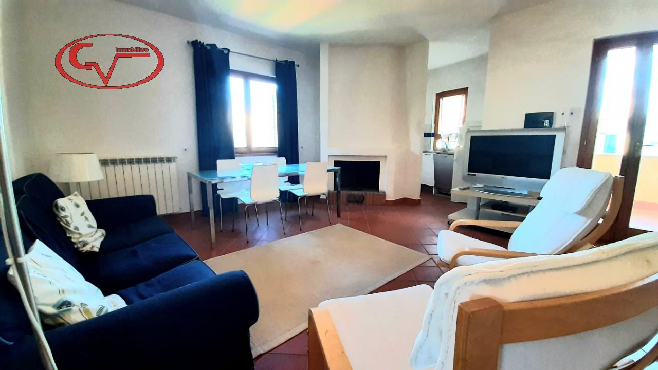 Appartamento in vendita a Bucine