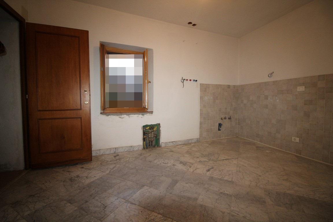 Appartamento in vendita a Bucine