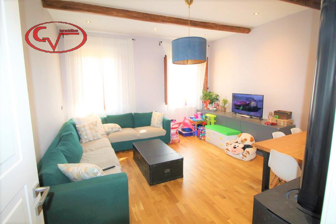 Appartamento in vendita a Montevarchi