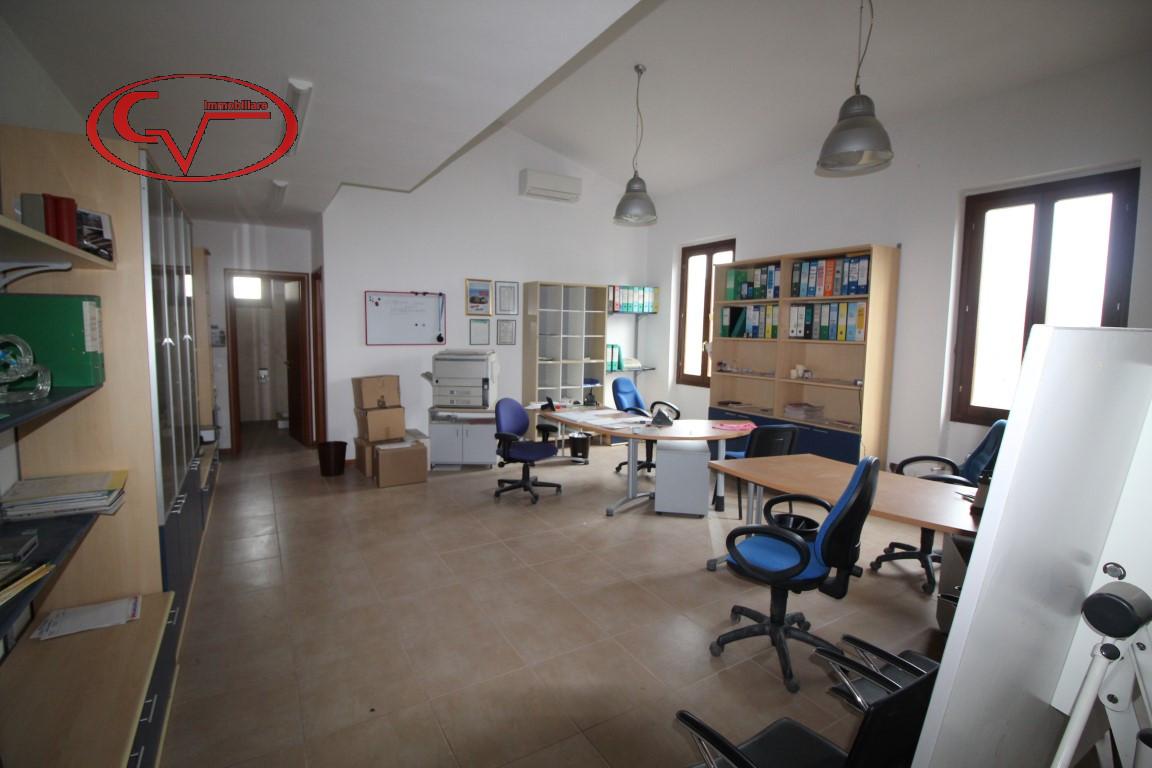 Ufficio in vendita a Montevarchi
