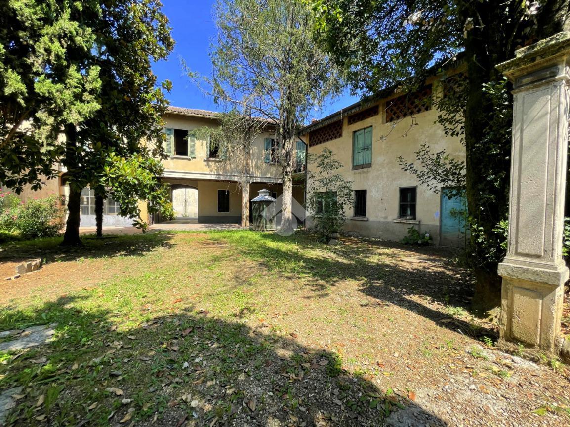 Casa indipendente in vendita a Passirano