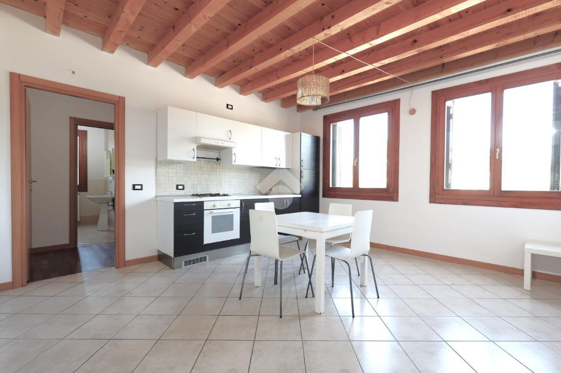 Appartamento in vendita a Lonato