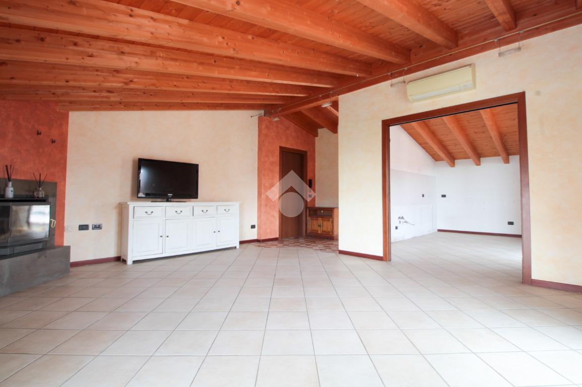 Appartamento in vendita a Manerbio