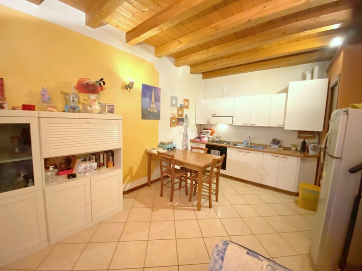 Appartamento in vendita a Verolavecchia