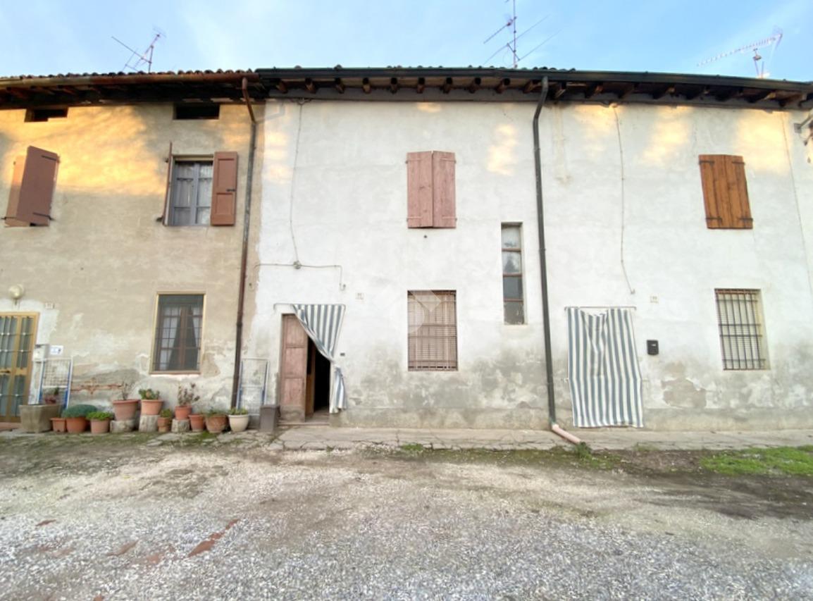 Casa indipendente in vendita a Verolavecchia
