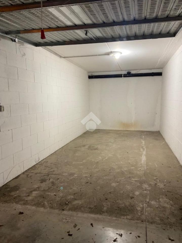 Box in vendita a Mazzano