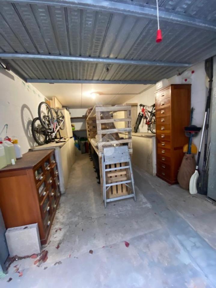 Box in vendita a Mazzano