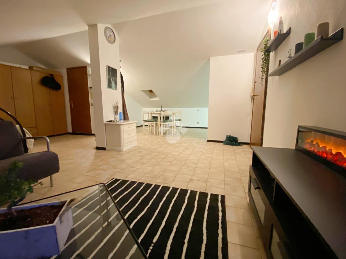 Attico in vendita a Vezza D'Alba