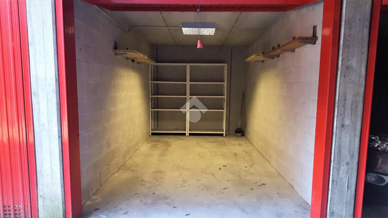 Box in vendita a Como