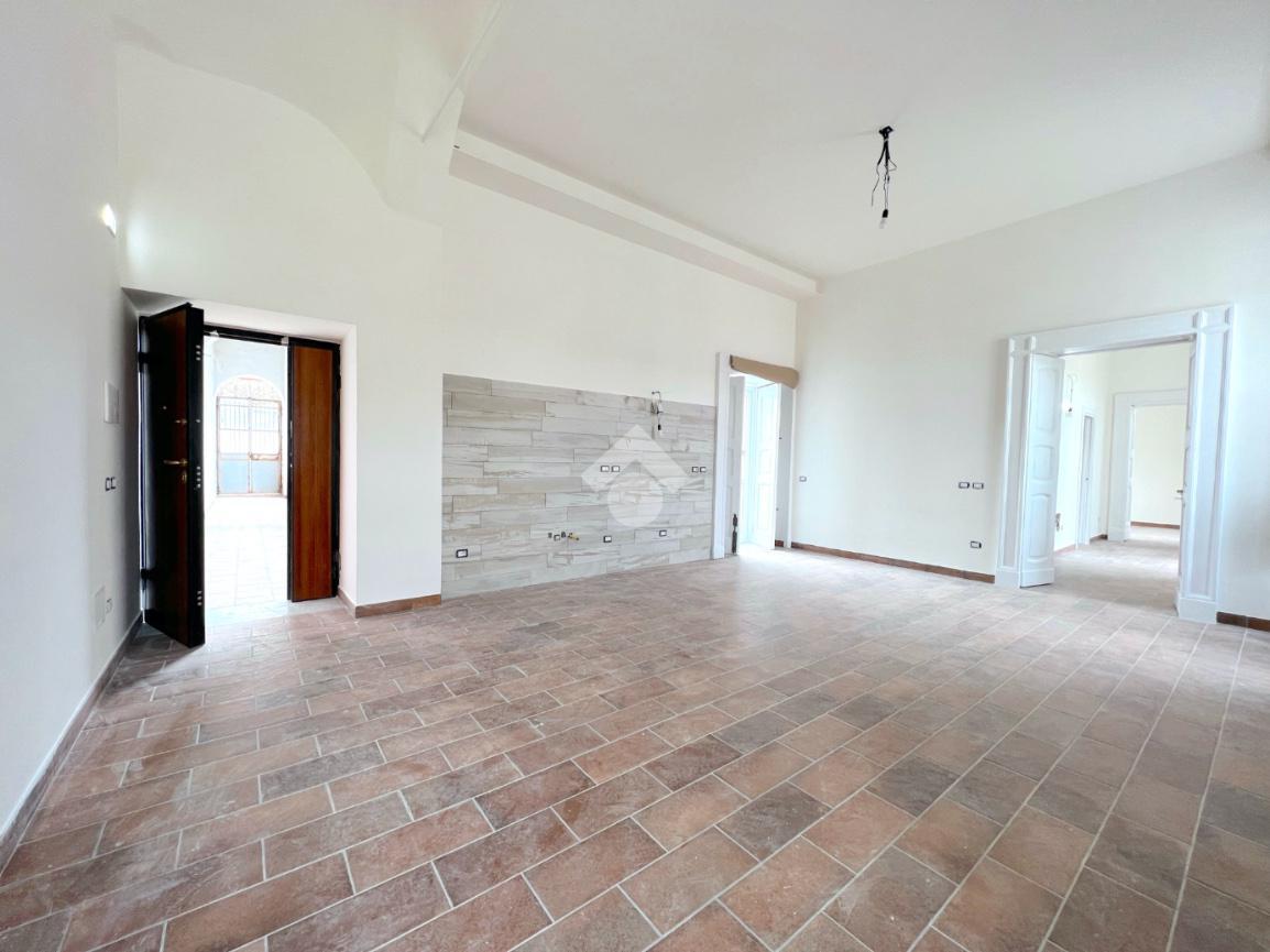 Appartamento in vendita a Orta Di Atella