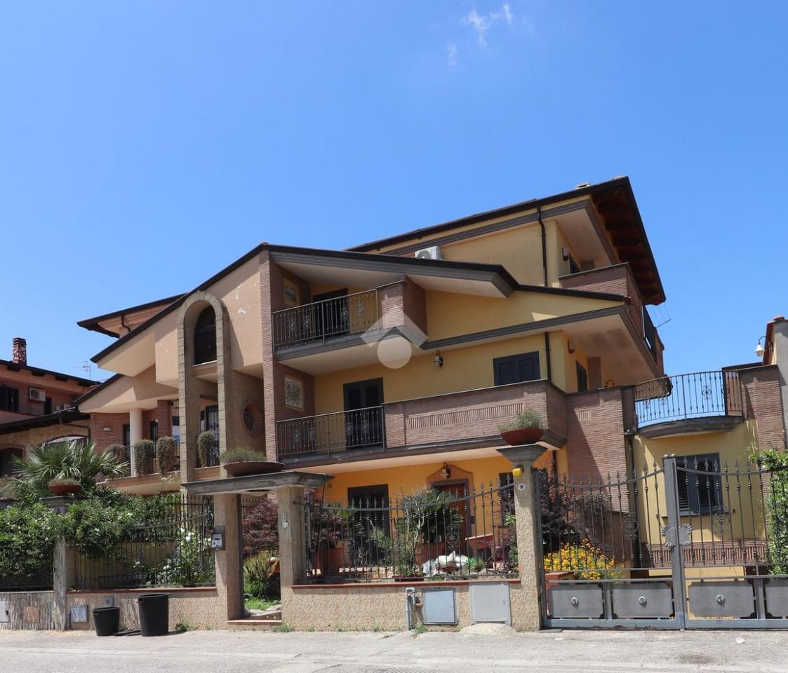 Villa a schiera in vendita a Teverola