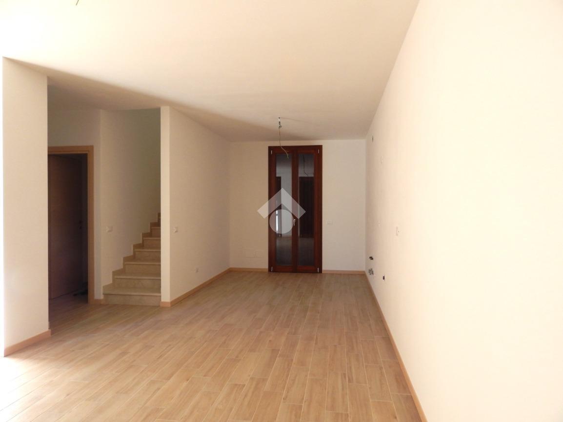 Casa indipendente in vendita a Pieve D'Olmi