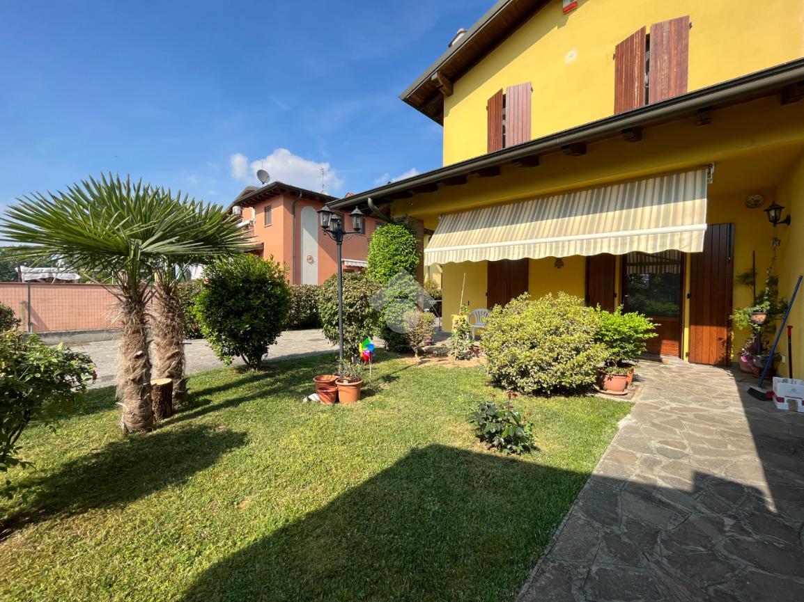 Villa in vendita a Ripalta Guerina