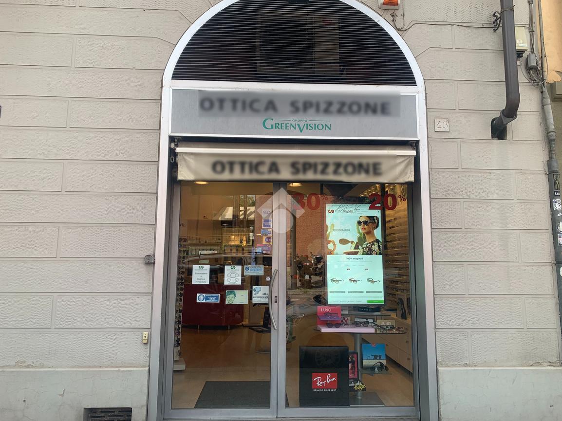 Negozio in affitto a Firenze