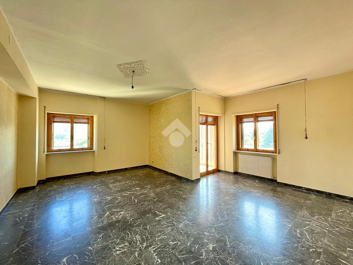 Trilocale in Via Giuseppe Verdi 40, Rende