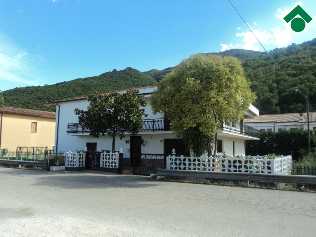 Casa indipendente in vendita a Sesto Campano