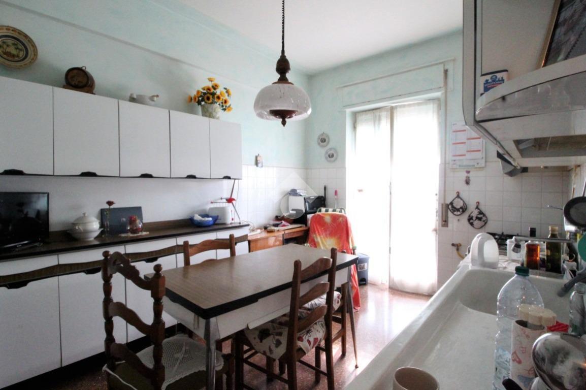 Appartamento in vendita a Genova
