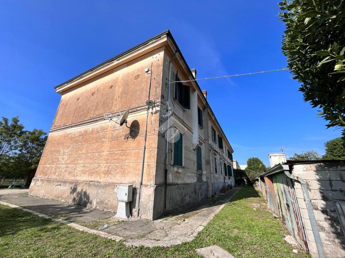 Trilocale in Via Stazione, Arce