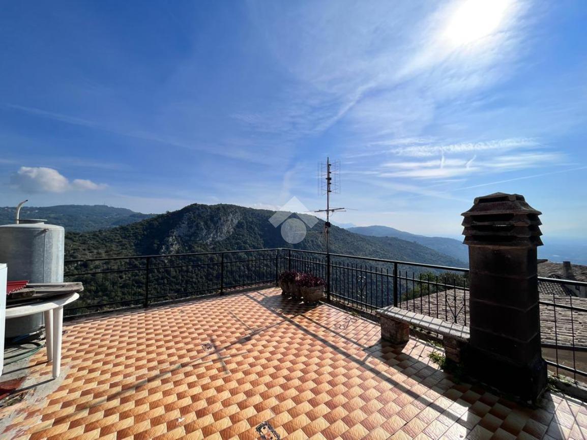 Casa indipendente in vendita a Rocca D'Arce