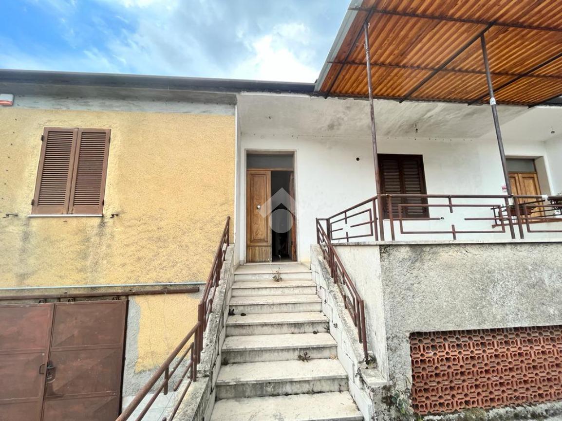 Casa indipendente in vendita a Fontana Liri