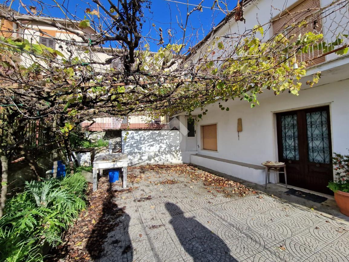 Casa indipendente in vendita a Isola Del Liri