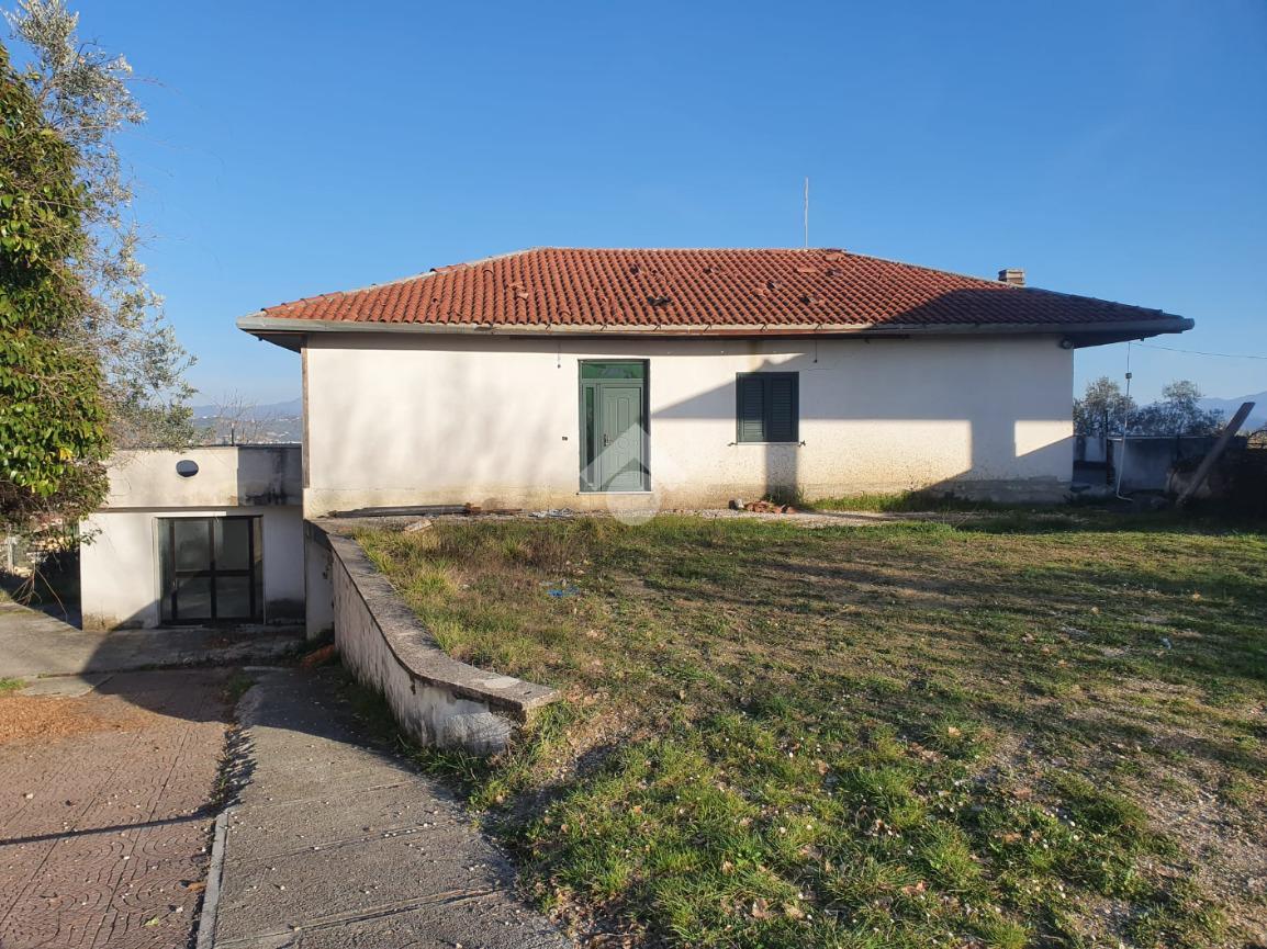 Casa indipendente in vendita a Torrice