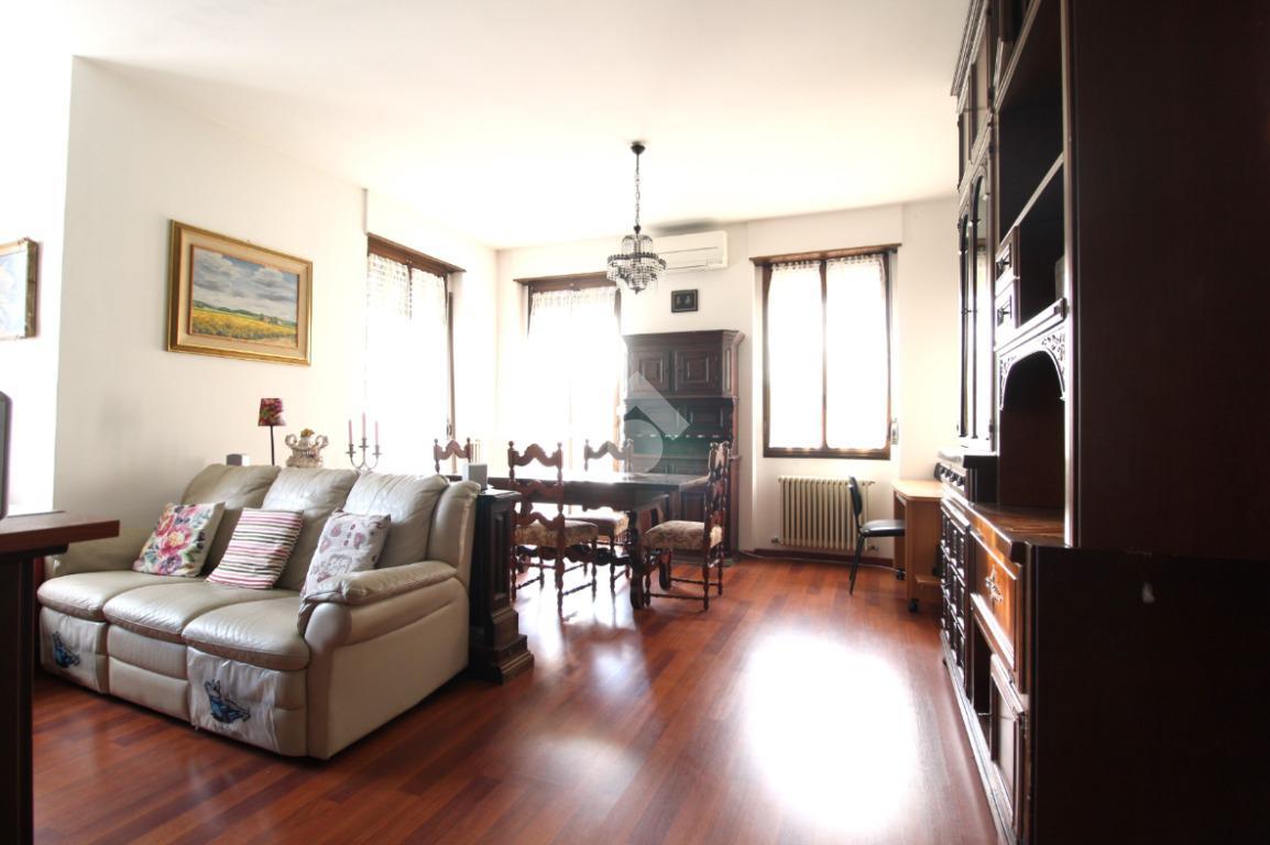 Appartamento in vendita a Merate