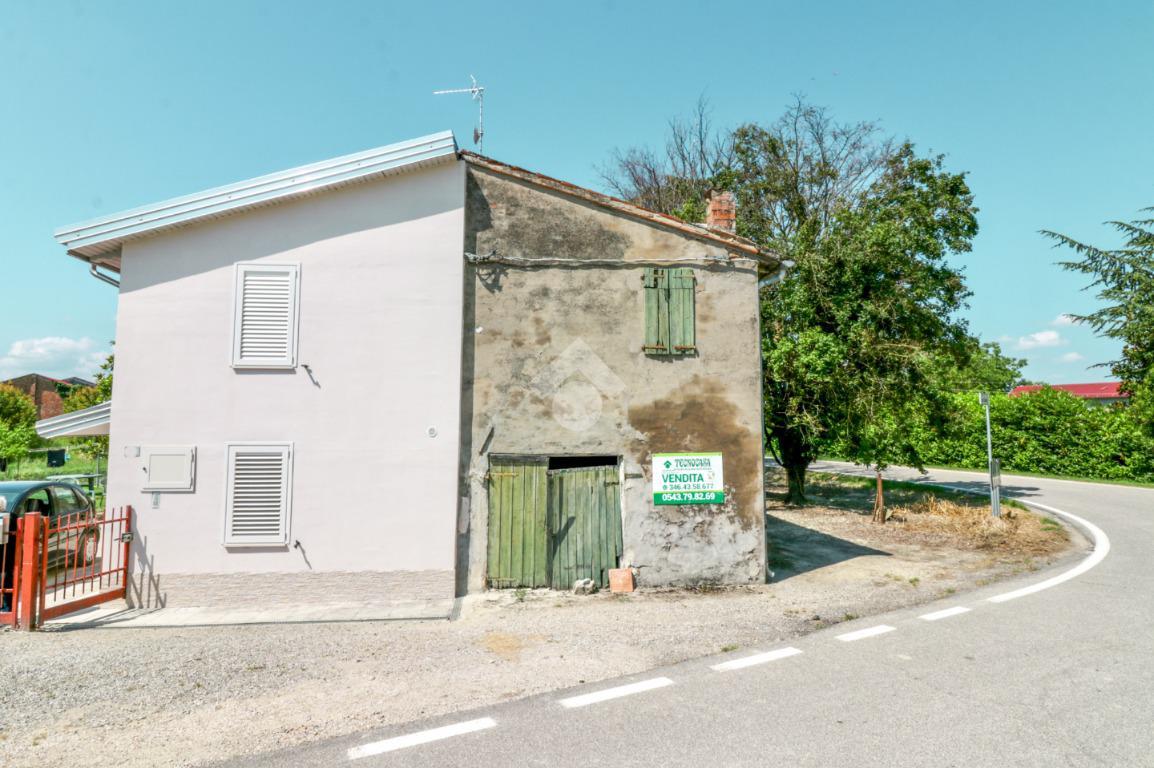 Casa indipendente in vendita a Forli'