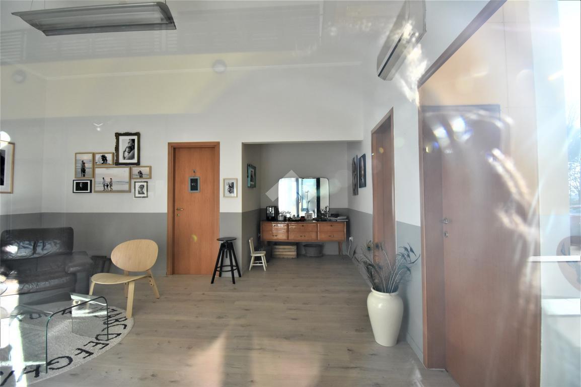 Negozio in vendita a Forli'