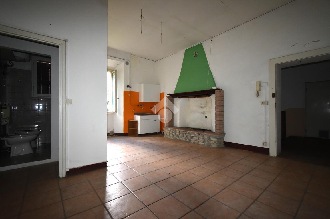 Appartamento in vendita a Dovadola
