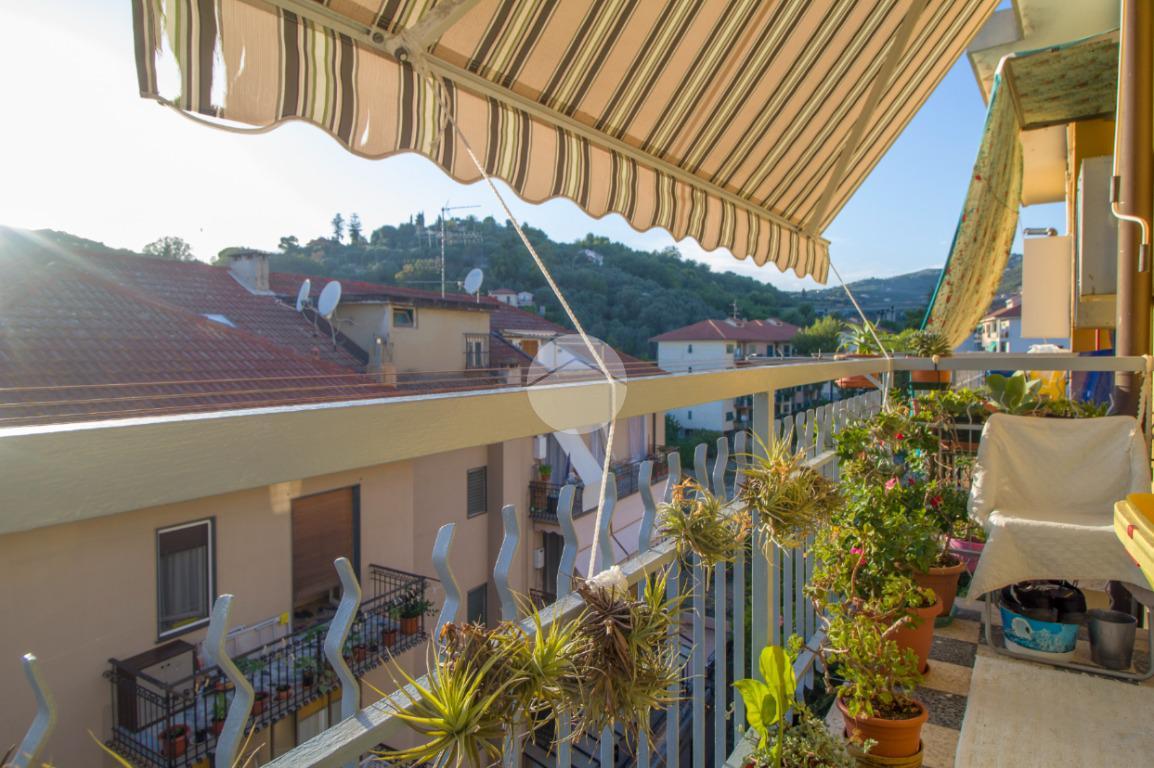 Appartamento in vendita a Imperia