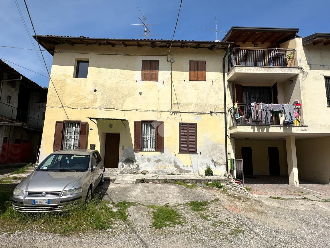 Appartamento in vendita a Calco