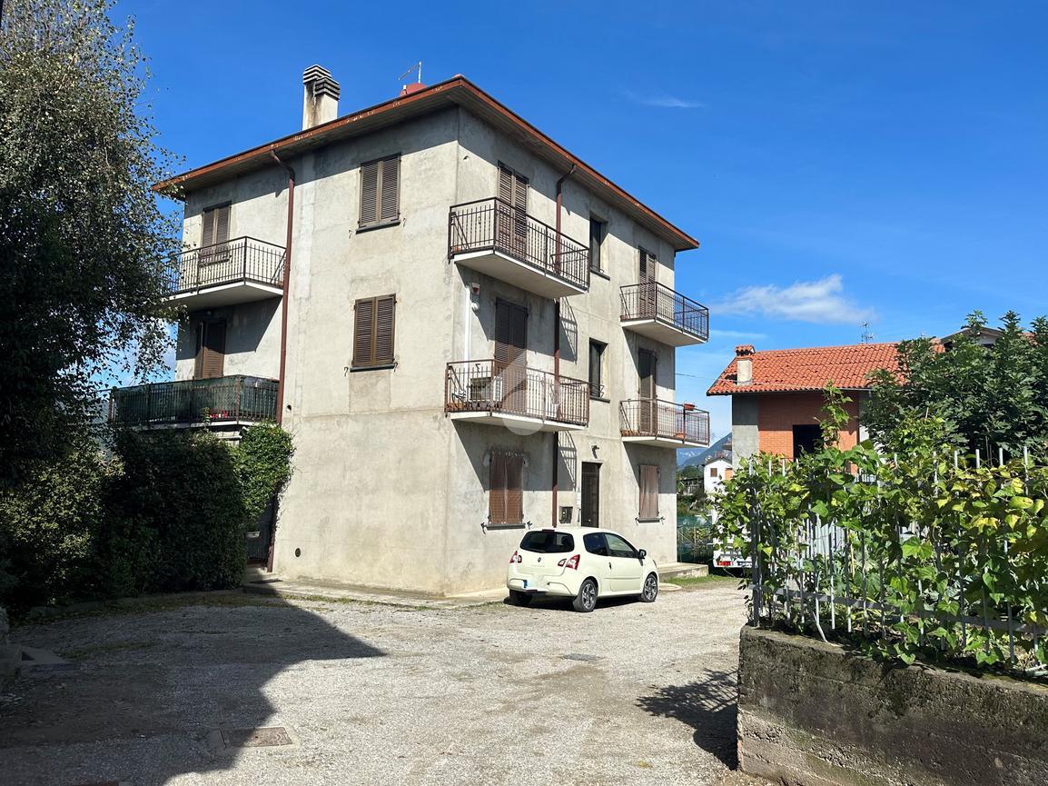 Appartamento in vendita a Brivio
