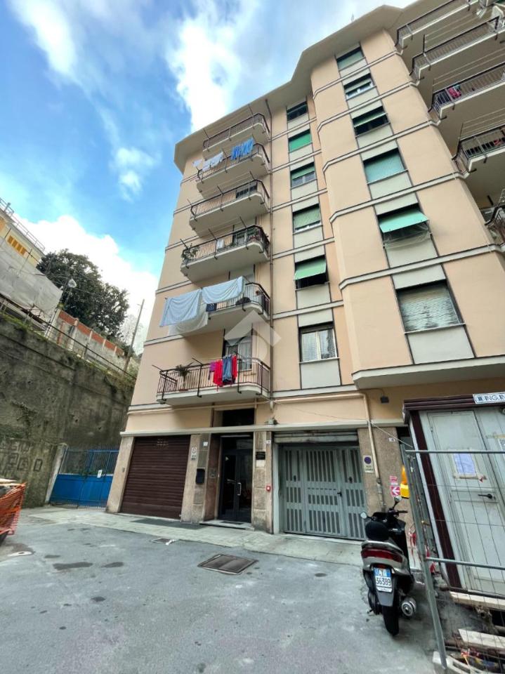 Appartamento in vendita a Genova
