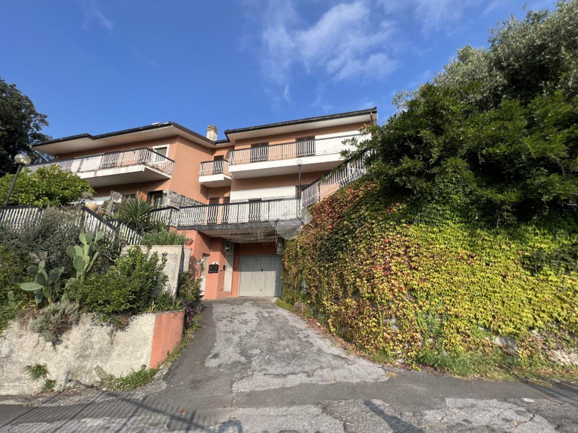 Villa a schiera in vendita a Genova
