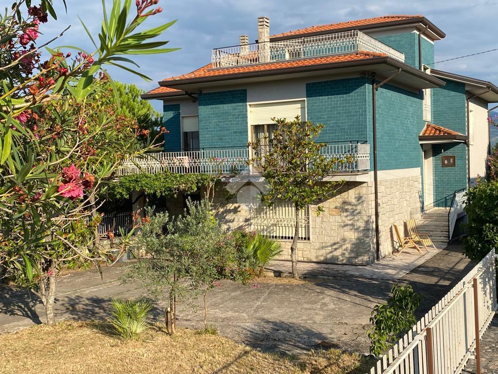 Casa indipendente in vendita a Cervaro