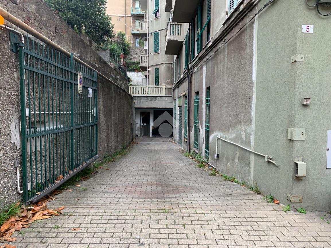 Box in vendita a Genova