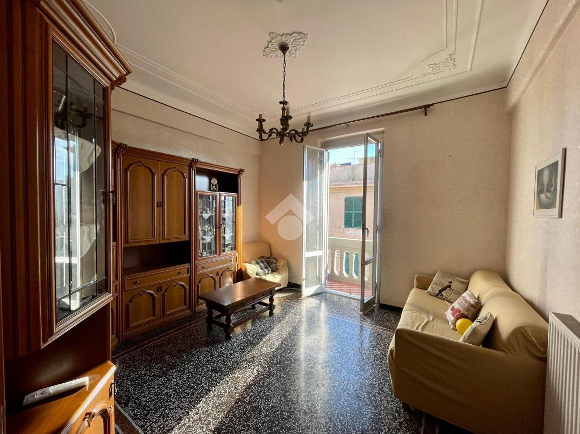 Appartamento in vendita a Genova