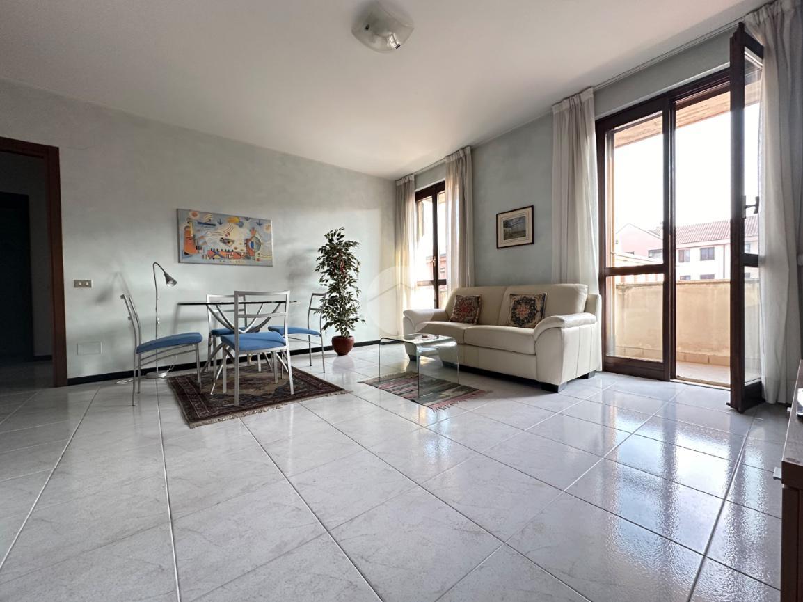 Appartamento in vendita a Pessano Con Bornago