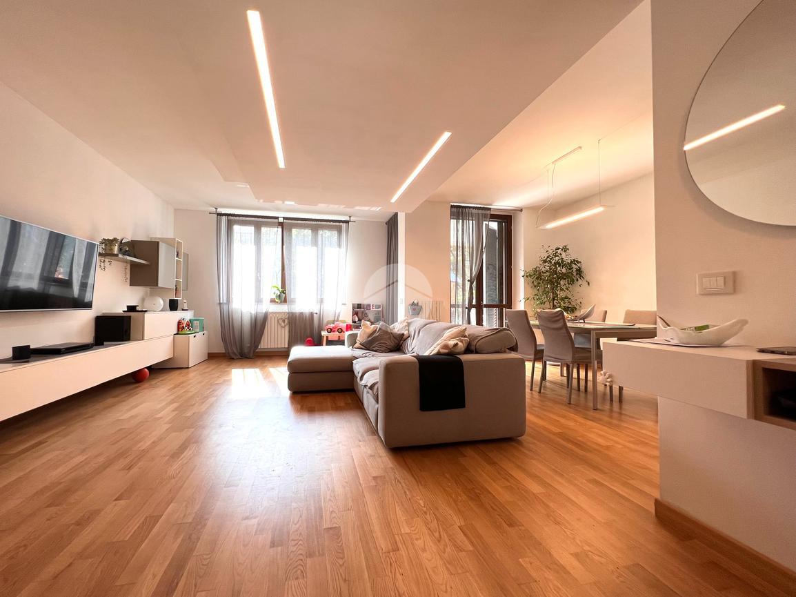 Appartamento in vendita a Peschiera Borromeo