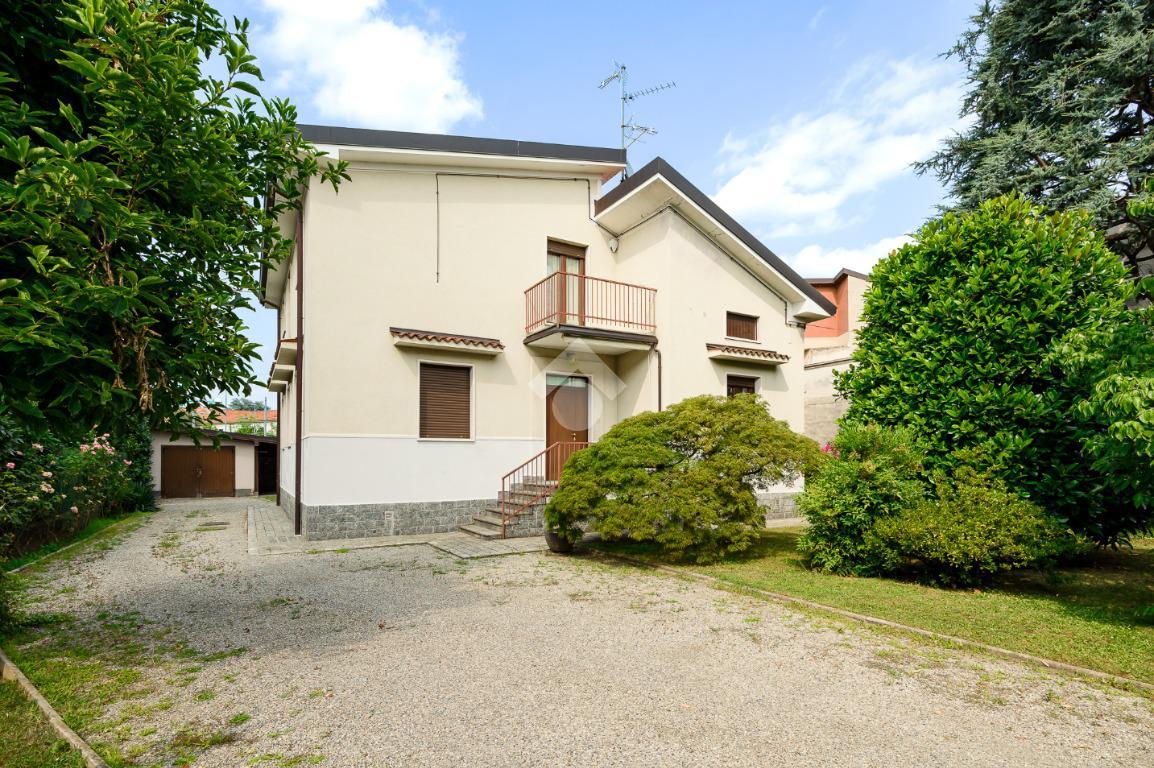 Villa in vendita a Bovisio-Masciago