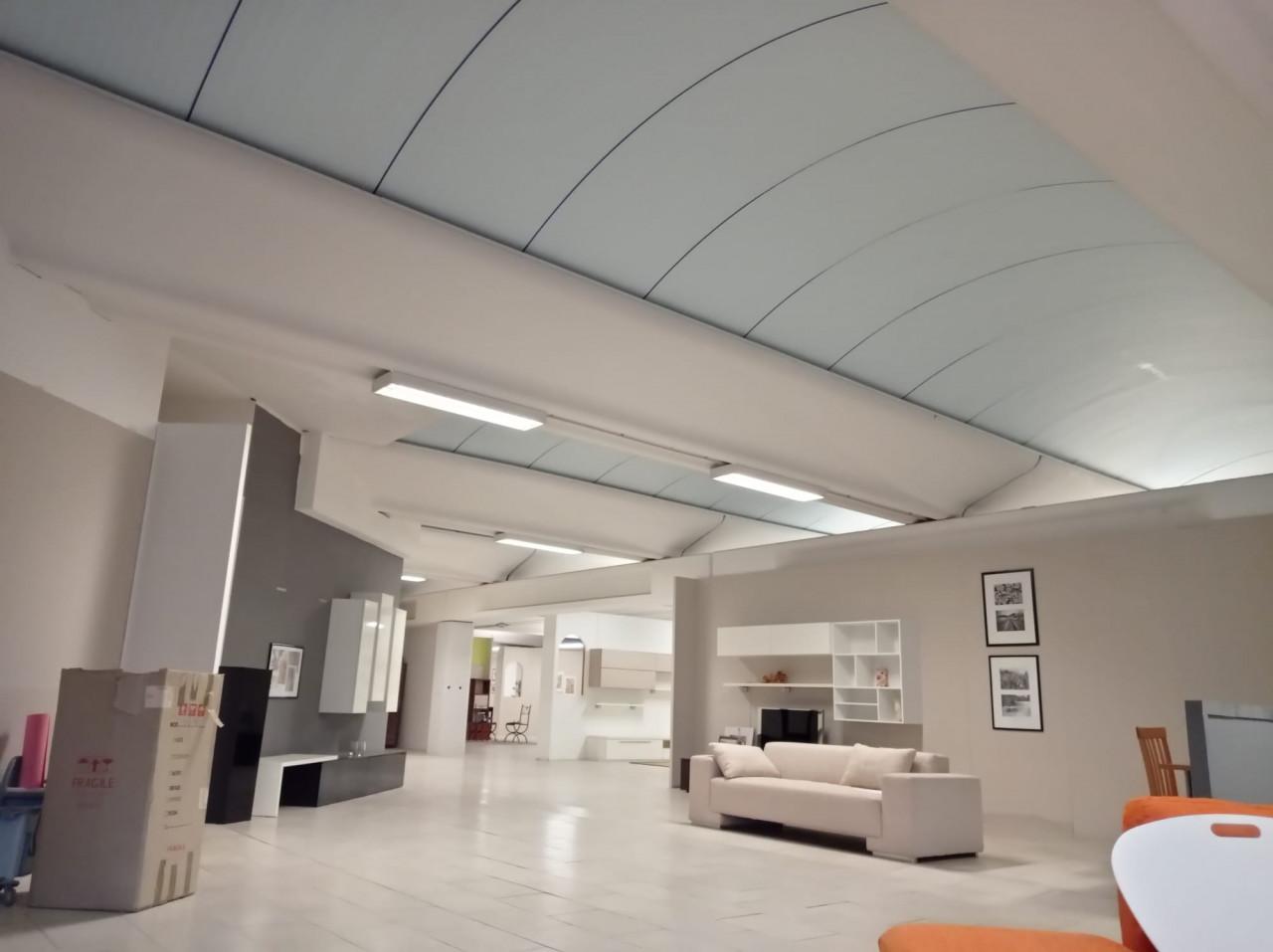 Capannone in vendita a Torbole Casaglia