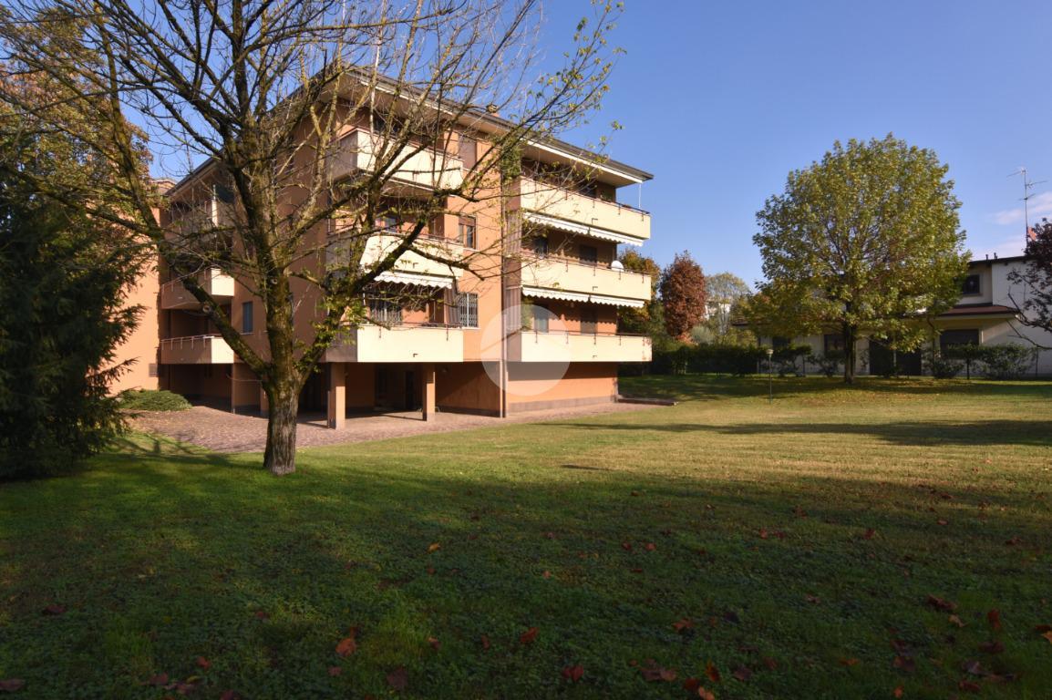 Appartamento in vendita a Vimercate
