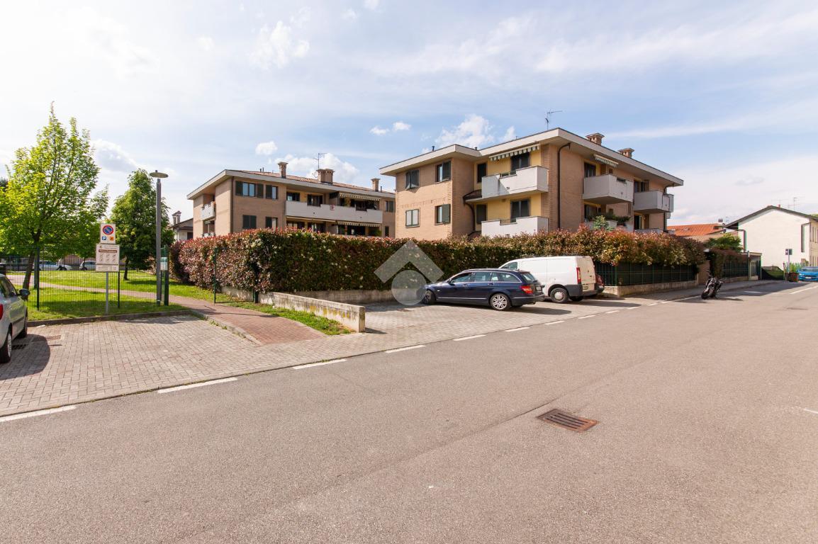 Appartamento in vendita a Lainate