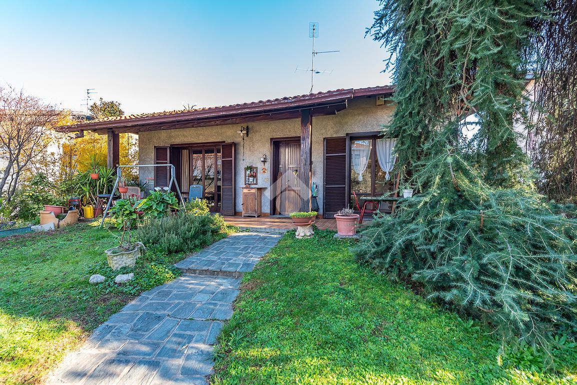 Villa in vendita a Lainate