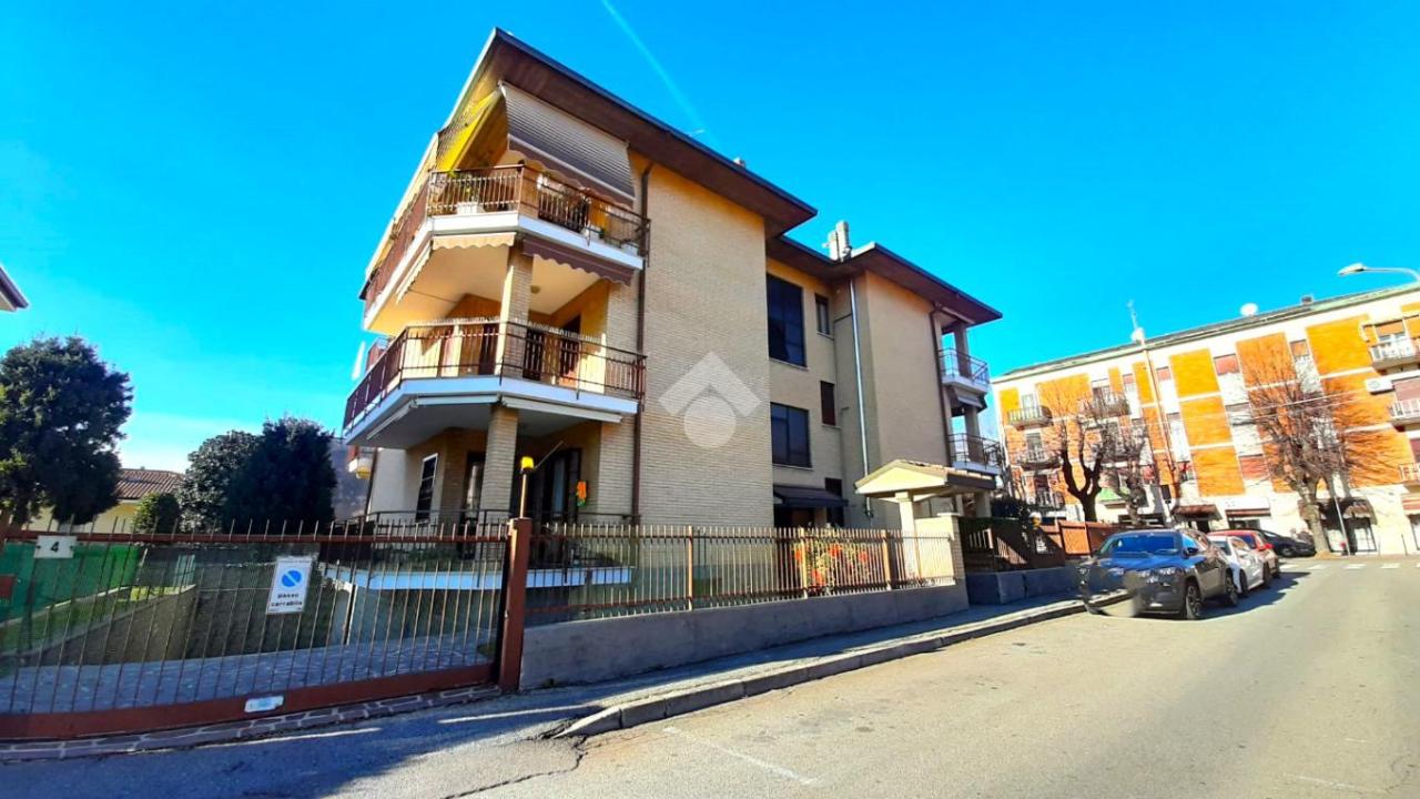 Appartamento in vendita a Senago