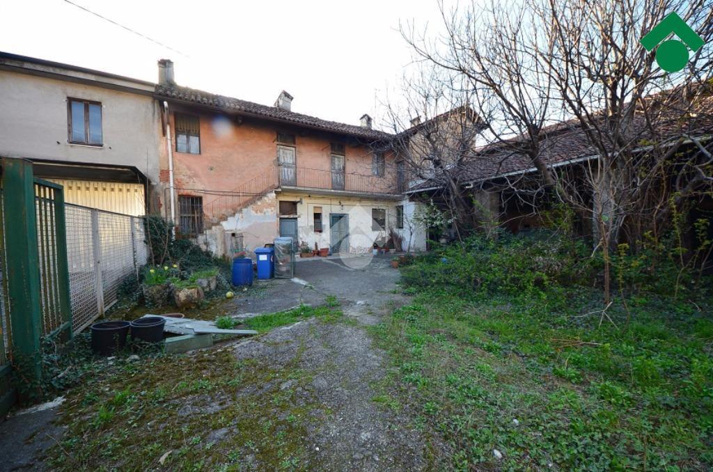 Casa indipendente in vendita a Gessate