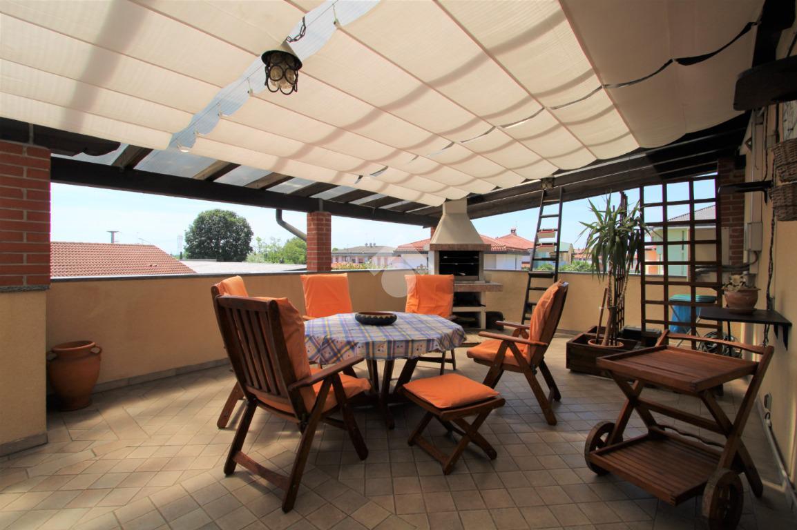 Appartamento in vendita a Bareggio